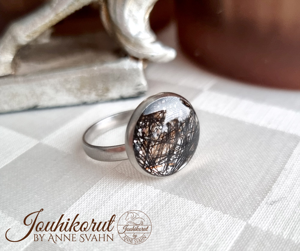 Sormus Valo - Jouhikorut